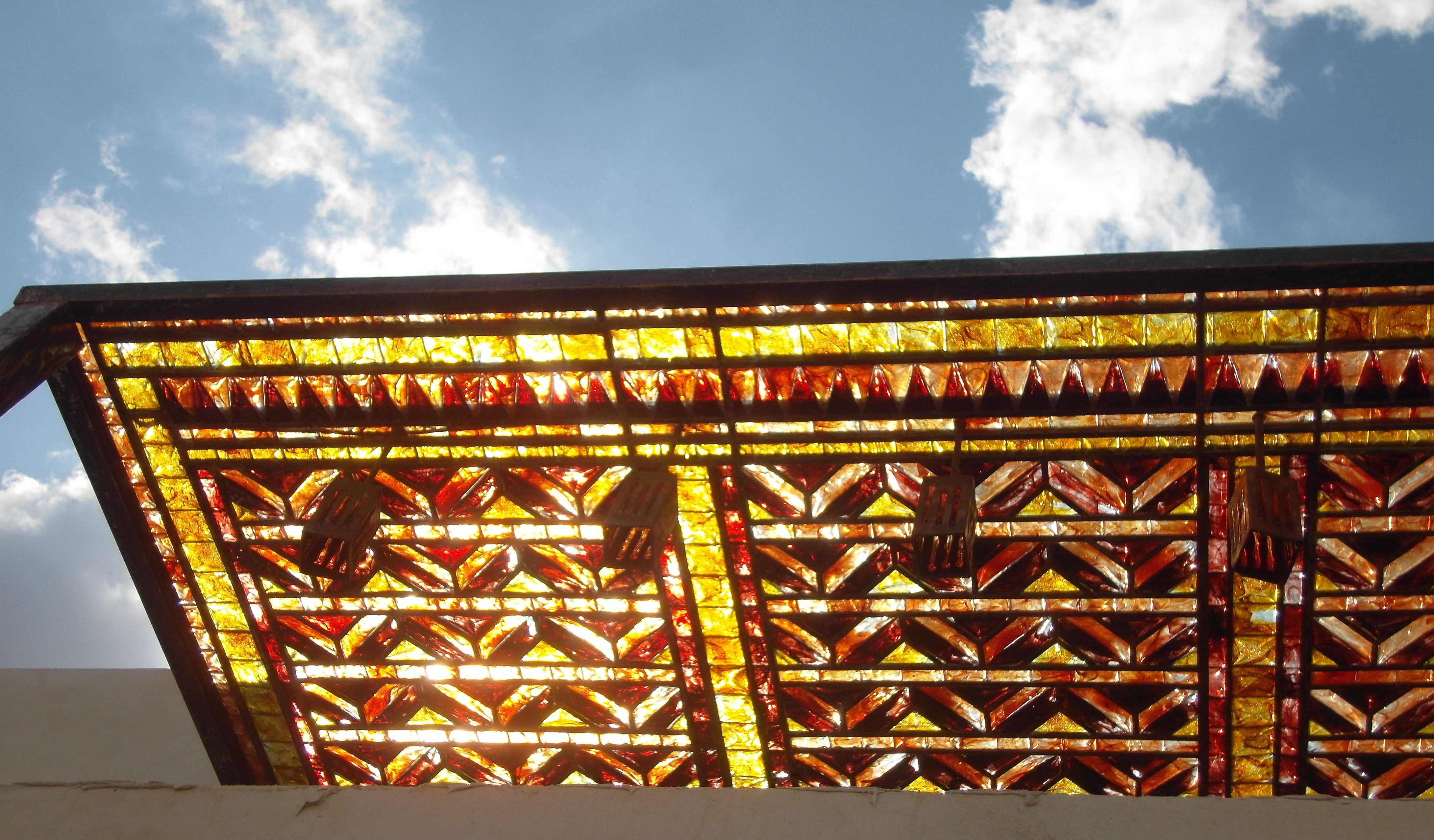 Home | Sadika Blown Glass